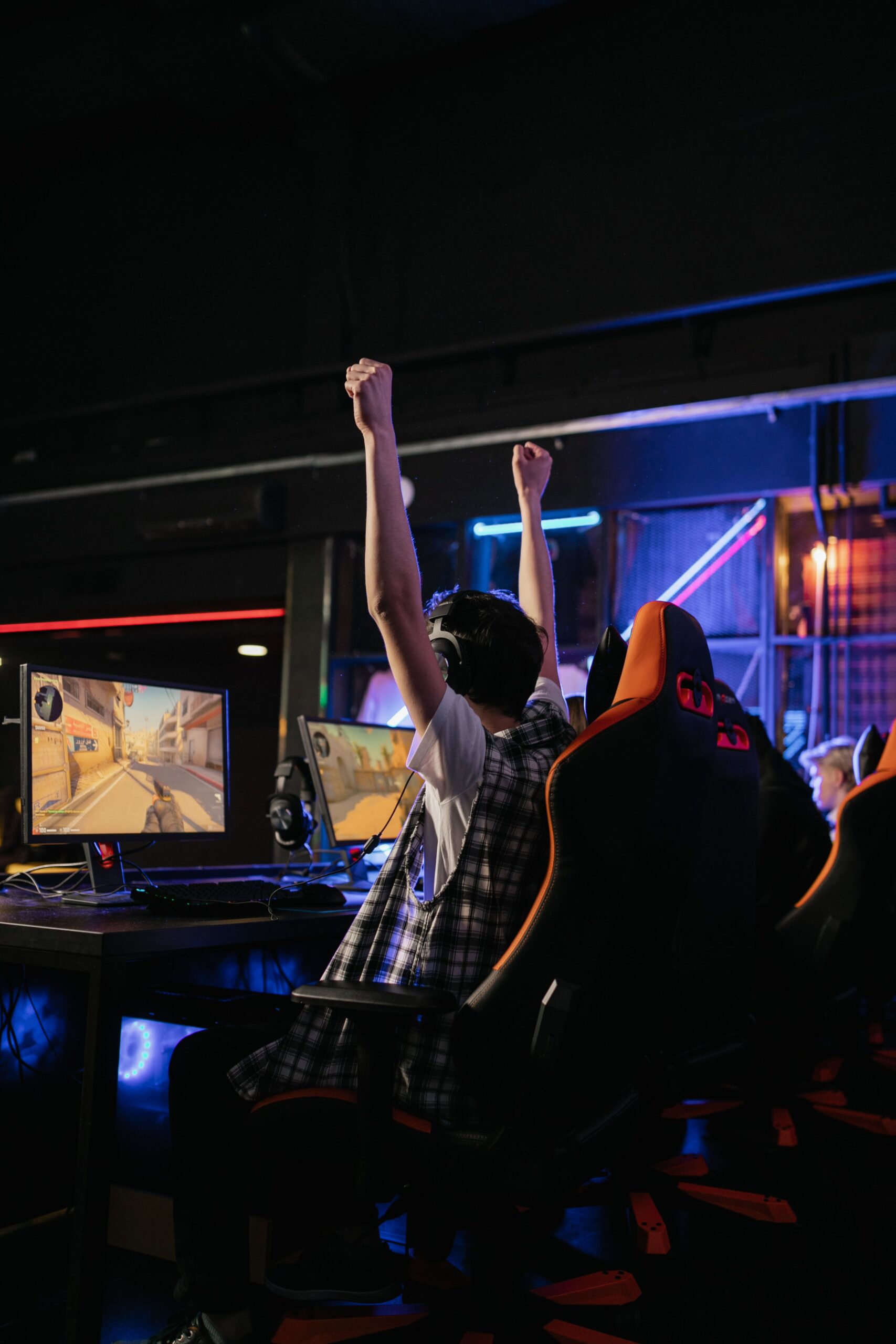 Strategic Deck Choice: Taking a Page from CS:GO Weapon Selection | TES ...